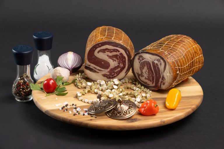 Querrippe vom Rind ohne Knochen geräuchert & getrocknet - Adilo Rind ...